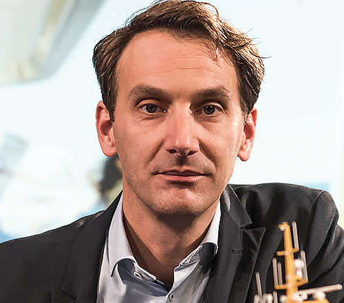 S01E3 - THE SUSTAINABLE FUTURE OF YACHTING - YachtTalk