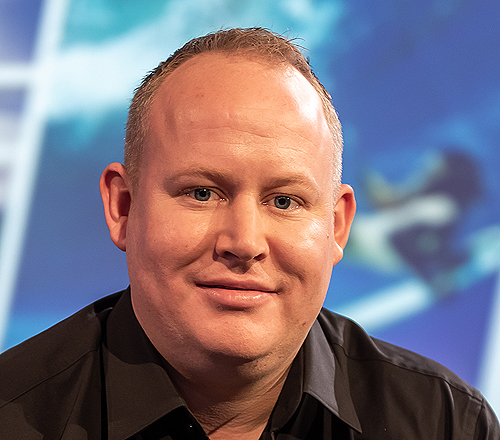 S01E6 - WELCOME TO TOYLAND - YachtTalk